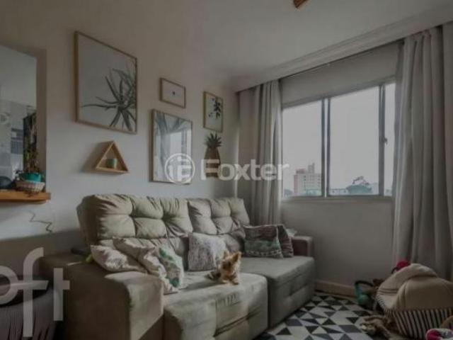 Apartamento, 2 dormitórios, 75 m², em Jardim Petrópolis