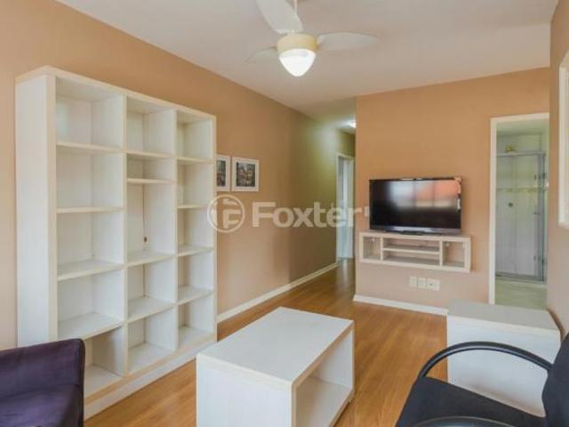 Apartamento, 2 dormitórios, 75 m², em Medianeira