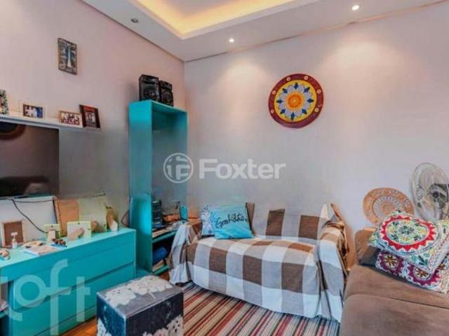 Apartamento, 2 dormitórios, 75 m², em Santana