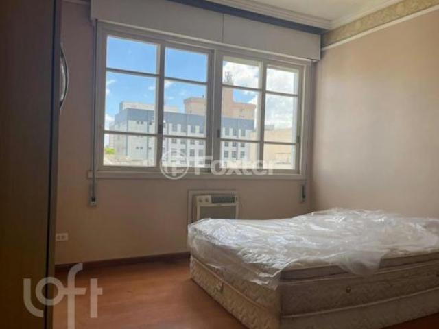 Apartamento, 2 dormitórios, 75 m², em Santana