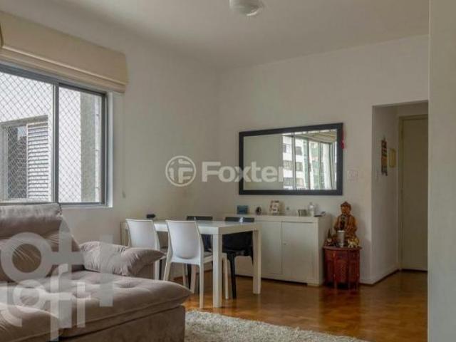 Apartamento, 2 dormitórios, 75 m², em Perdizes