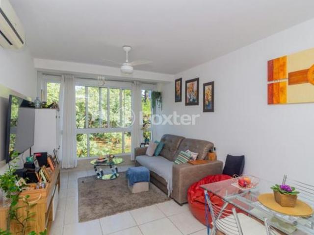 Apartamento, 2 dormitórios, 75 m², em Vila Ipiranga
