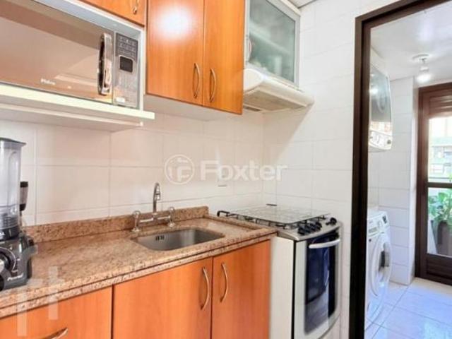 Apartamento, 2 dormitórios, 75.05 m², em Mont Serrat