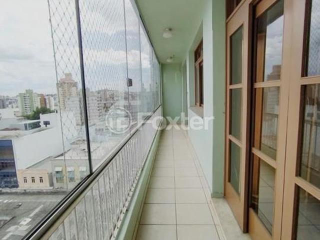 Apartamento, 2 dormitórios, 75.29 m², em Centro