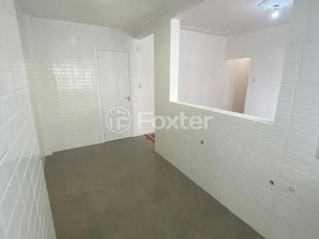 Apartamento, 2 dormitórios, 75.51 m², em Santana