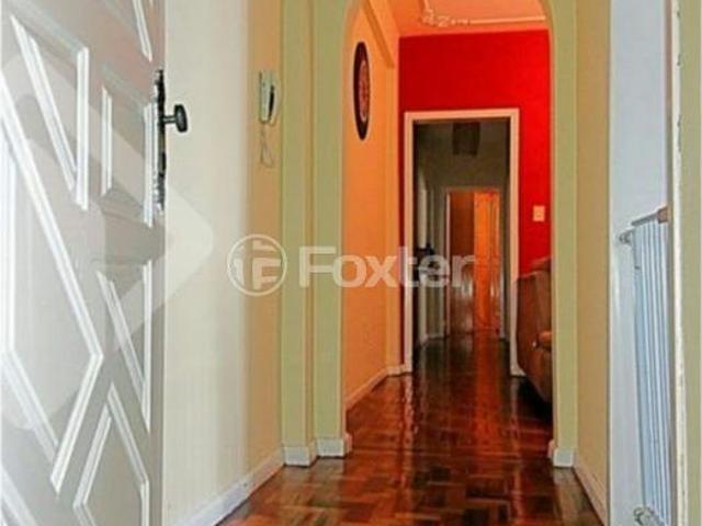 Apartamento, 2 dormitórios, 75.62 m², em Centro Histórico
