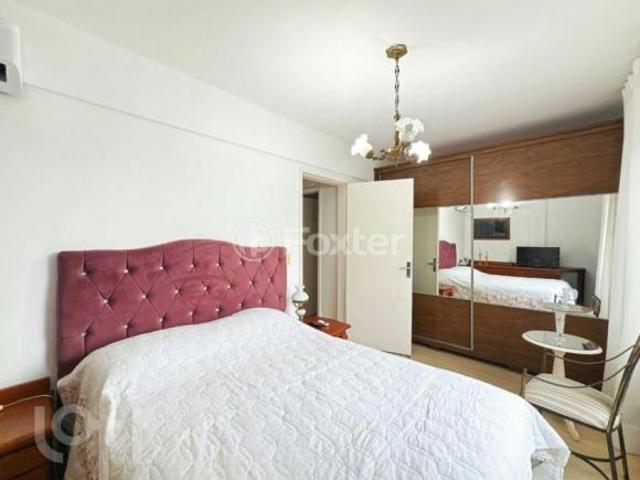 Apartamento, 2 dormitórios, 75.85 m², em Auxiliadora
