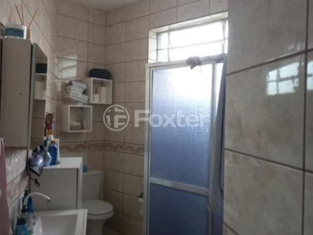 Apartamento, 2 dormitórios, 76 m², em Floresta
