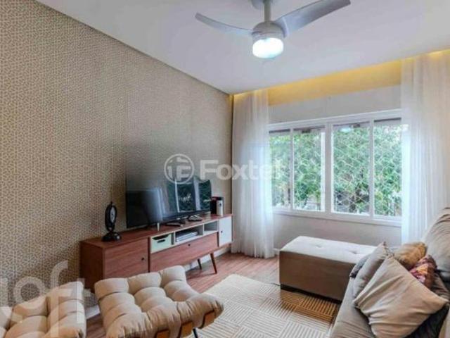 Apartamento, 2 dormitórios, 76 m², em Santana
