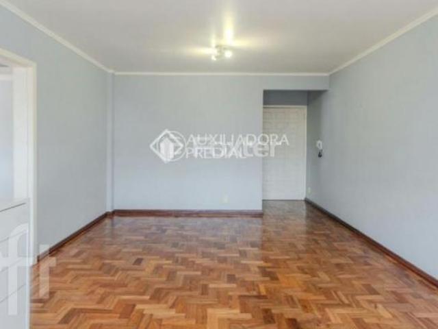 Apartamento, 2 dormitórios, 76.09 m², em Santo Antônio