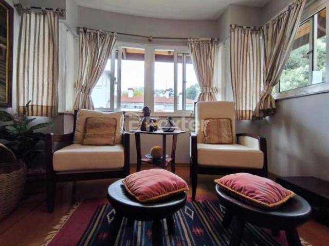 Apartamento, 2 dormitórios, 76.09 m², em Parque das Orquídeas