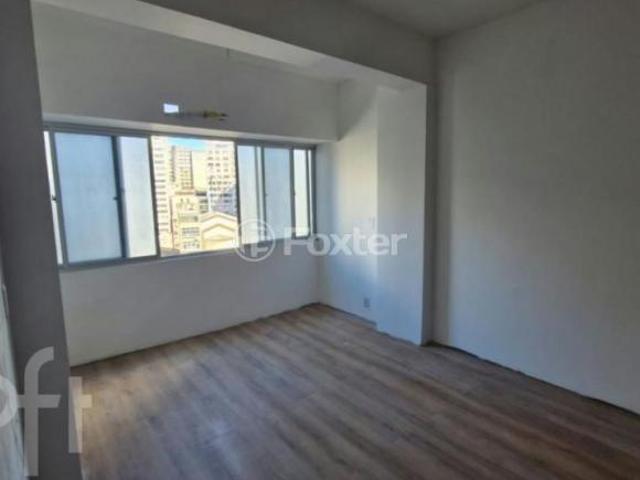 Apartamento, 2 dormitórios, 76.03 m², em Centro Histórico