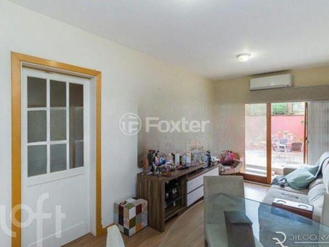 Apartamento, 2 dormitórios, 76.26 m², em Partenon