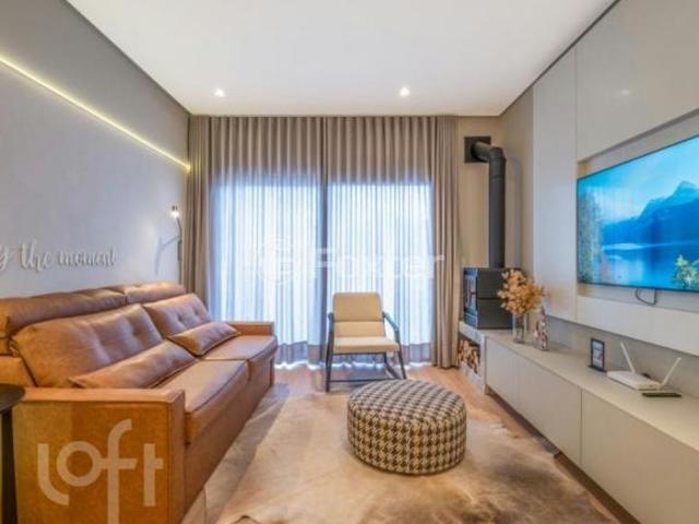 Apartamento, 2 dormitórios, 76.55 m², em Floresta