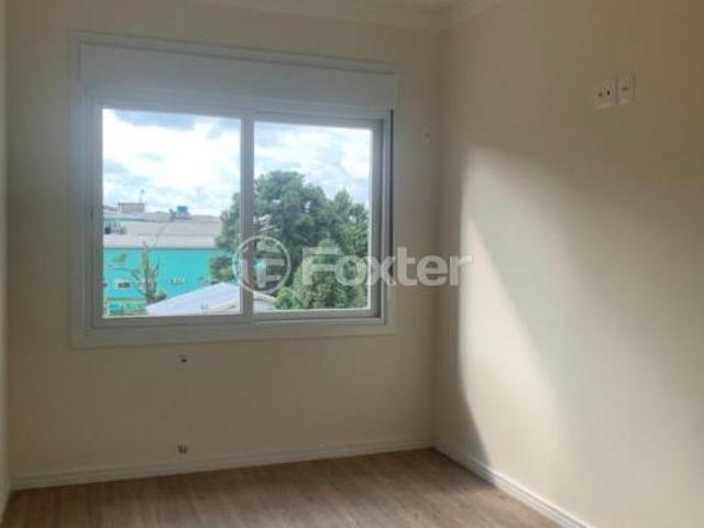 Apartamento, 2 dormitórios, 76.85 m², em Centro