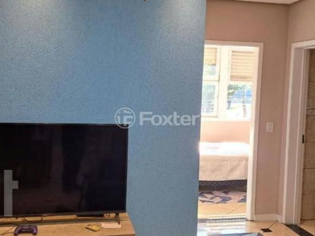 Apartamento, 2 dormitórios, 76.9 m², em Partenon