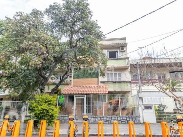 Apartamento, 2 dormitórios, 77 m², em Moinhos de Vento