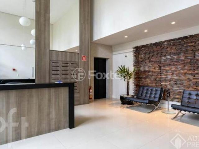 Apartamento, 2 dormitórios, 77 m², em Rio Branco
