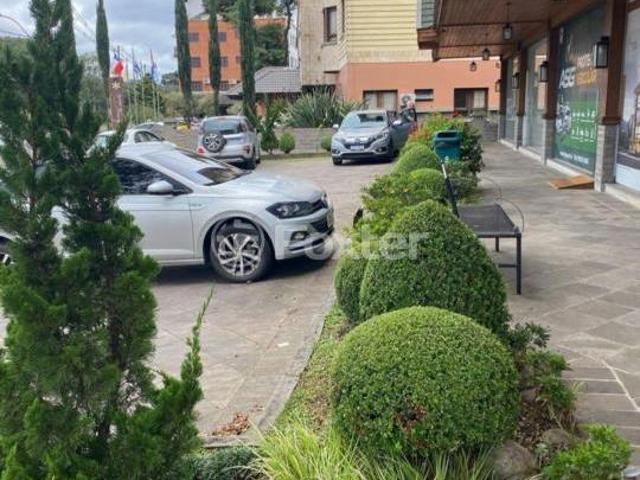 Apartamento, 2 dormitórios, 77.12 m², em Vila Luiza