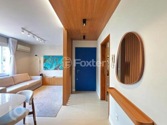 Apartamento, 2 dormitórios, 77.54 m², em Bela Vista