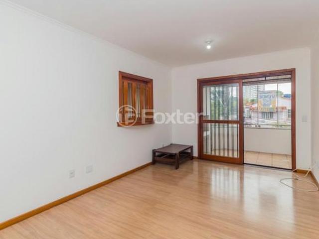 Apartamento, 2 dormitórios, 77.79 m², em São João