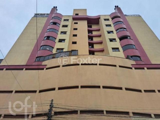 Apartamento, 2 dormitórios, 77.86 m², em Centro