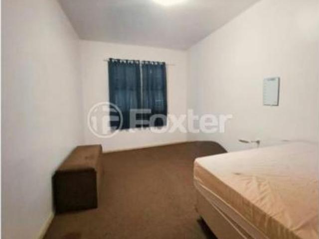 Apartamento, 2 dormitórios, 77.89 m², em Santana