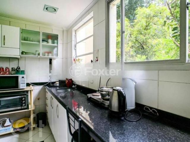 Apartamento, 2 dormitórios, 77.82 m², em Praia de Belas