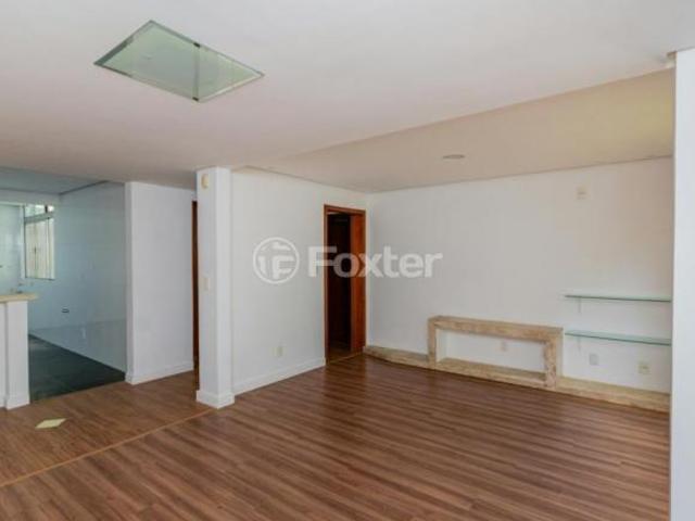 Apartamento, 2 dormitórios, 78 m², em Cavalhada