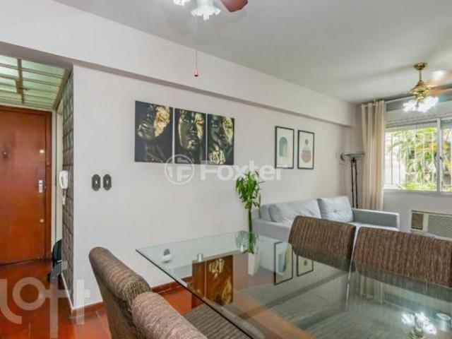 Apartamento, 2 dormitórios, 78 m², em Praia de Belas