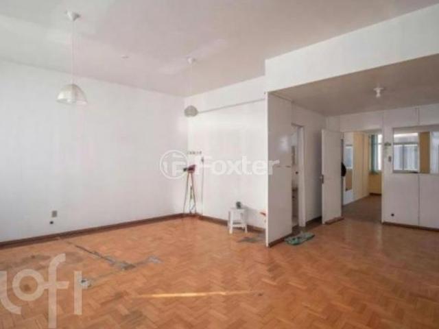 Apartamento, 2 dormitórios, 78.06 m², em Centro Histórico