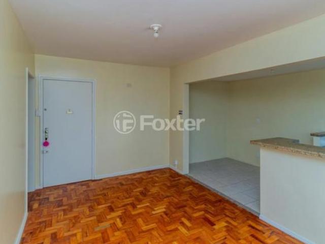 Apartamento, 2 dormitórios, 78.25 m², em Floresta