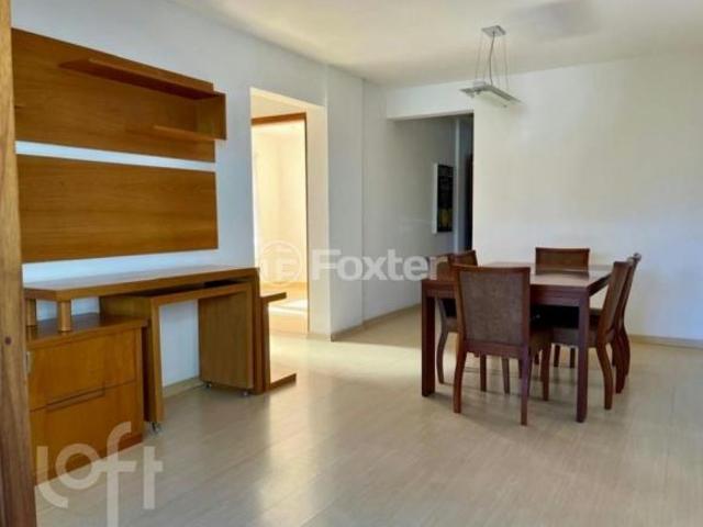 Apartamento, 2 dormitórios, 78.25 m², em Santana
