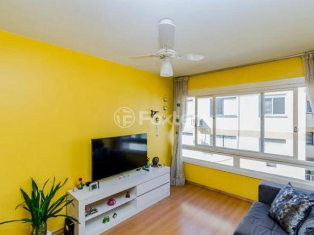 Apartamento, 2 dormitórios, 78.37 m², em Petrópolis