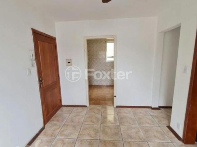 Apartamento, 2 dormitórios, 78.76 m², em Partenon