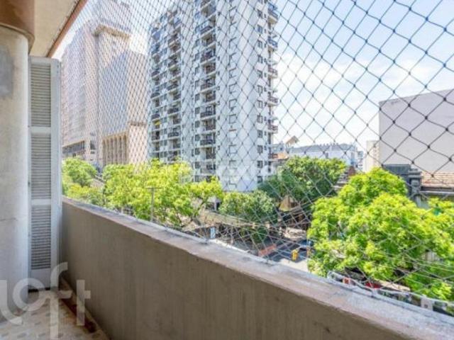 Apartamento, 2 dormitórios, 78.87 m², em Centro Histórico