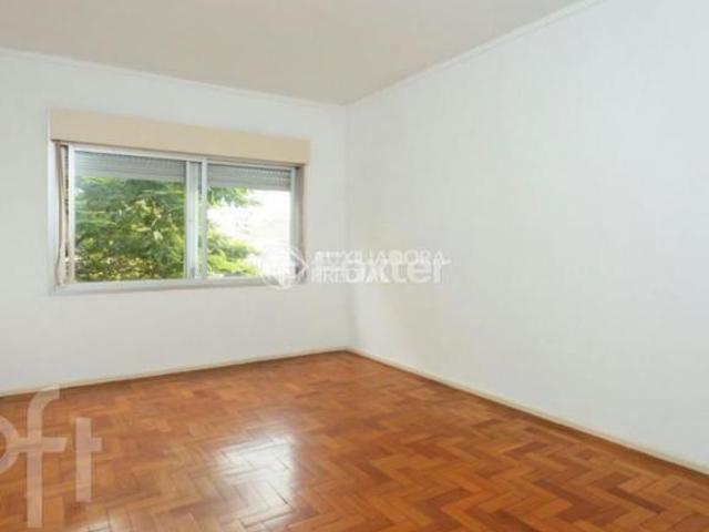 Apartamento, 2 dormitórios, 79 m², em Bom Fim