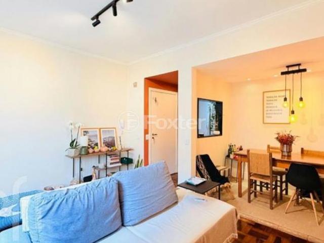Apartamento, 2 dormitórios, 79 m², em Independência