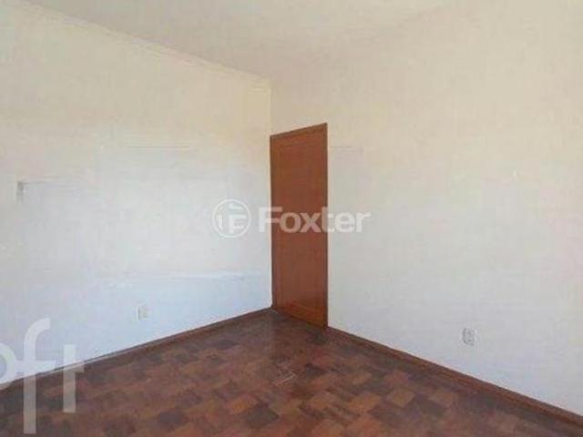 Apartamento, 2 dormitórios, 79 m², em São João