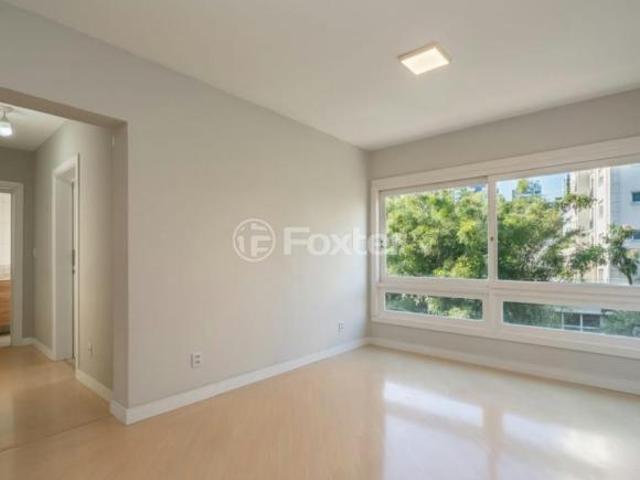 Apartamento, 2 dormitórios, 79.09 m², em Auxiliadora