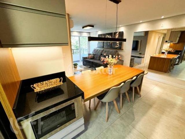 Apartamento, 2 dormitórios, 79.16 m², em Vila Suica