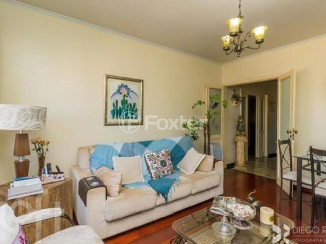 Apartamento, 2 dormitórios, 79.63 m², em Centro Histórico