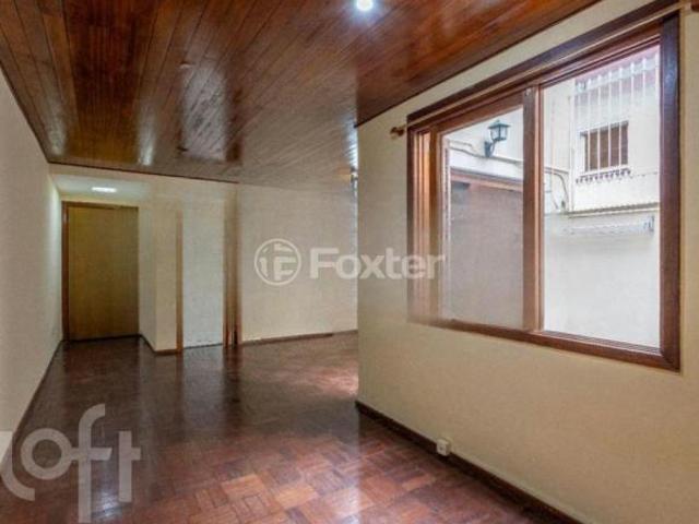 Apartamento, 2 dormitórios, 79.86 m², em Mont Serrat
