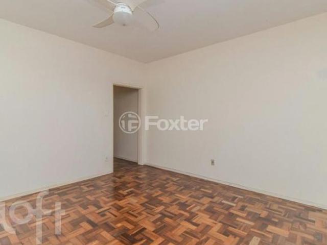 Apartamento, 2 dormitórios, 79.94 m², em Santana
