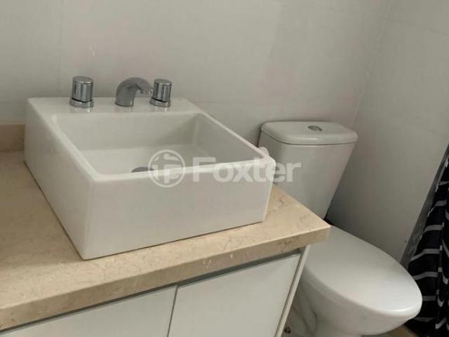 Apartamento, 2 dormitórios, 70 m², em Campo Belo