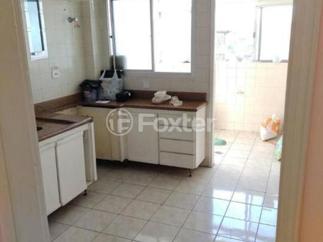 Apartamento, 2 dormitórios, 70 m², em Alves Dias