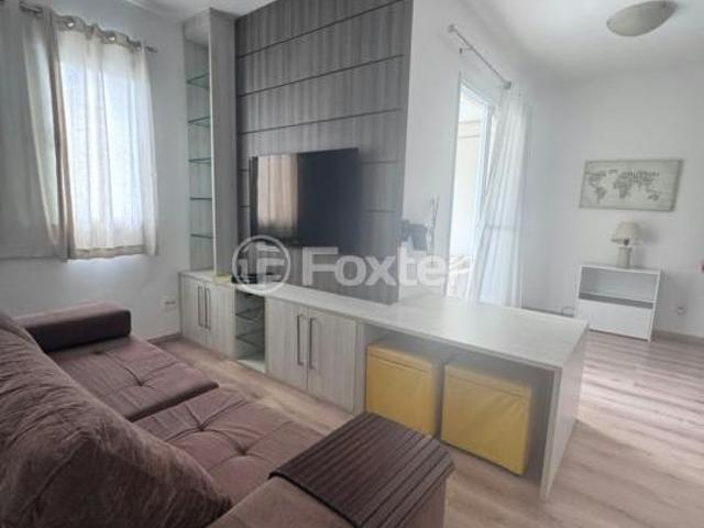 Apartamento, 2 dormitórios, 70 m², em Barra Funda