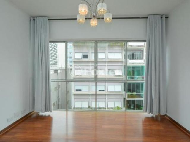 Apartamento, 2 dormitórios, 70 m², em Bela Vista