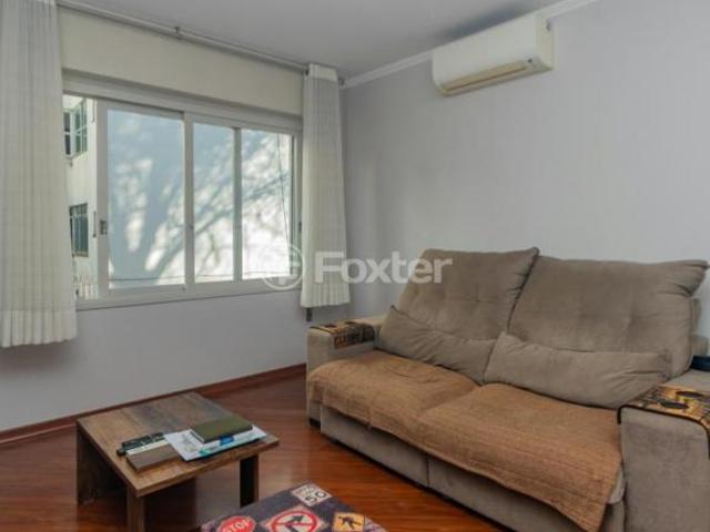 Apartamento, 2 dormitórios, 70 m², em Santa Cecília