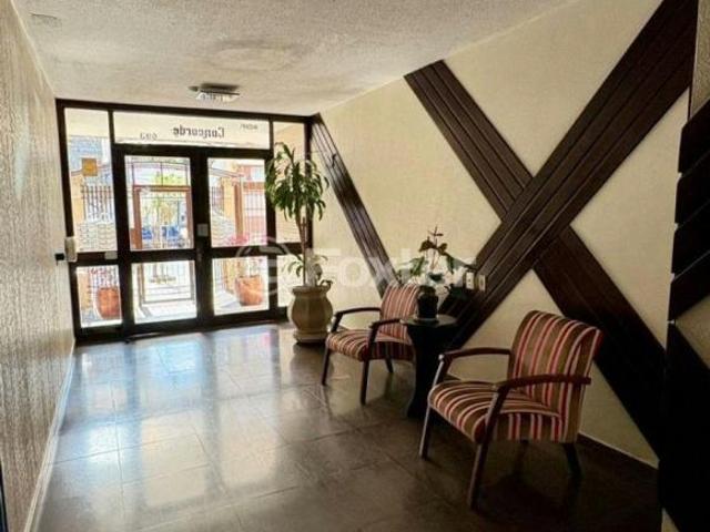 Apartamento, 2 dormitórios, 70 m², em Santa Cecília